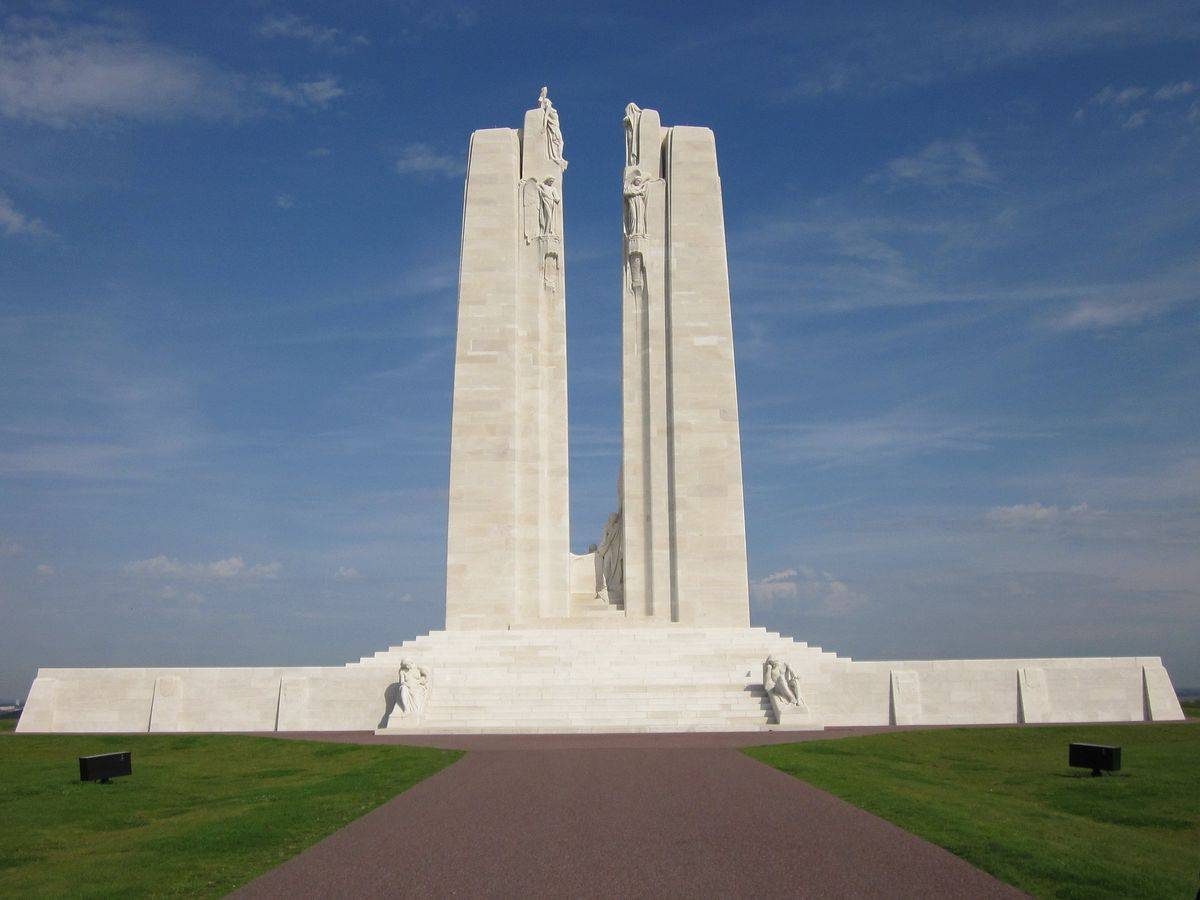 Canadian National Vimy Memorial Pas-de-Calais | Le Fairway